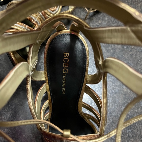 BCBGeneration | Shoes | Bcbg Silver Gold Copper Ankle Cut Out Lace Up ...
